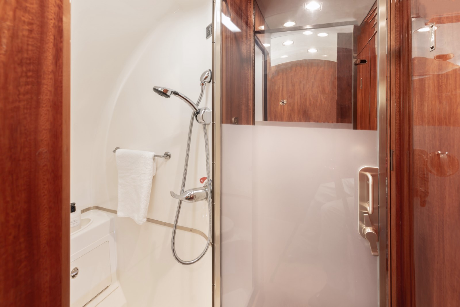 GULFSTREAM 550 | Private Jet | Global Jet